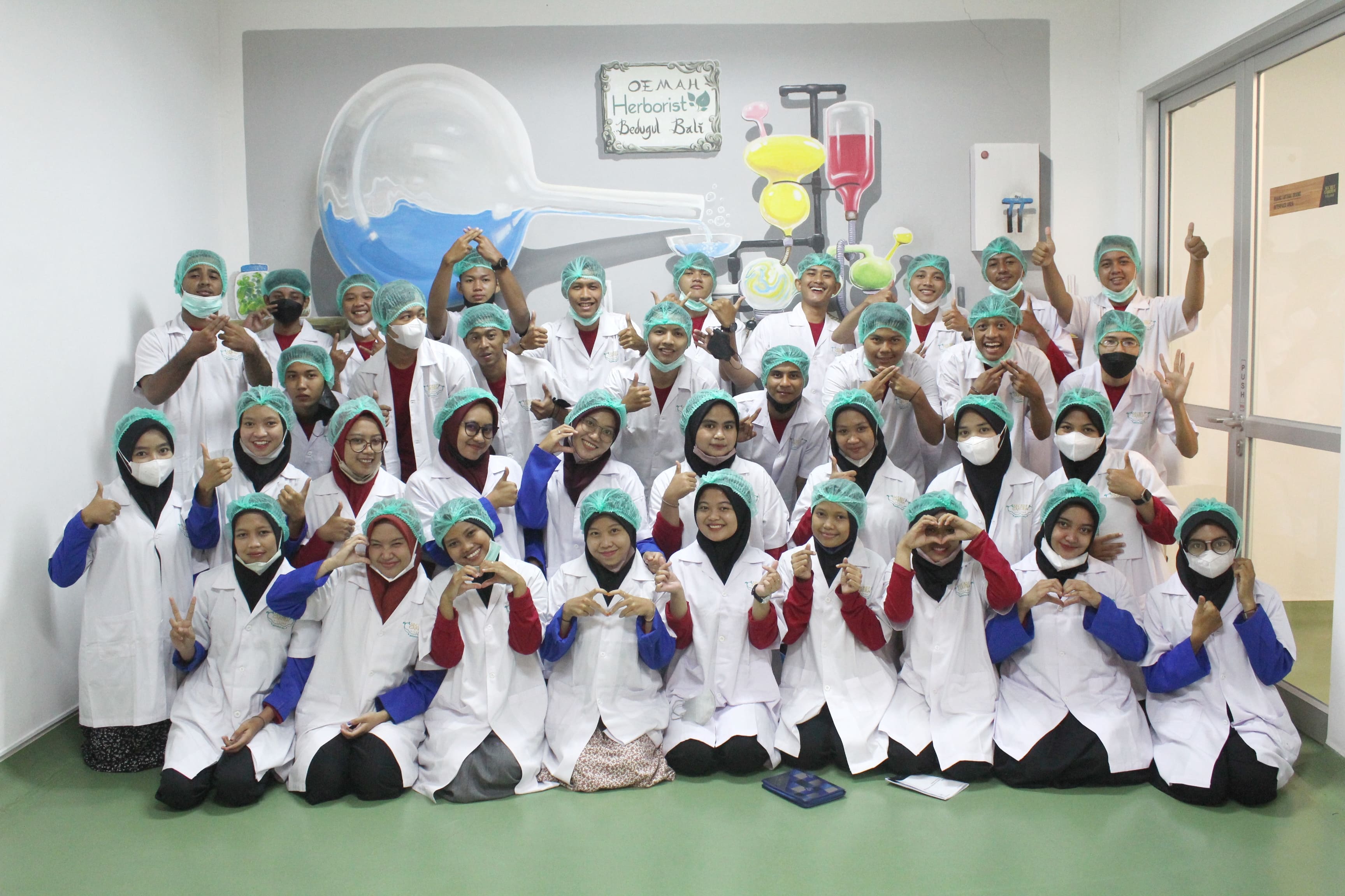 Diploma 3 FARMASI